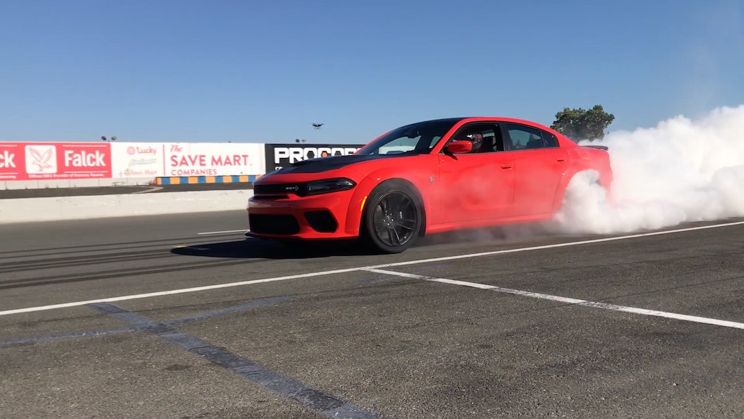 2020 Dodge Charger SRT Hellcat Widebody: The Carpool Drag Race King ...