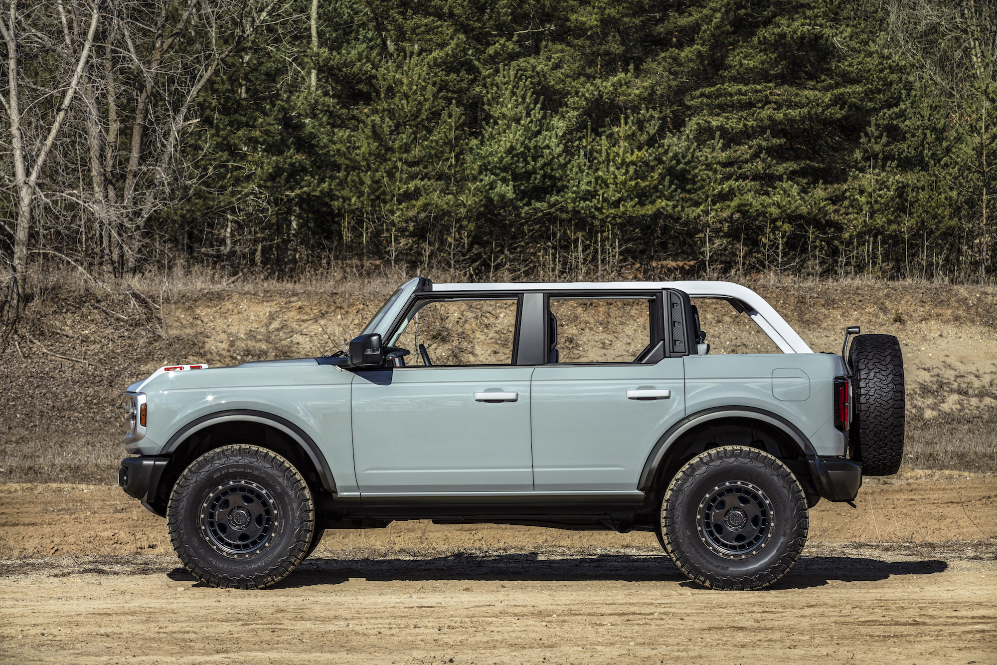 5 Undeniable Reasons to Love The New Ford Bronco · Motorhead Mama